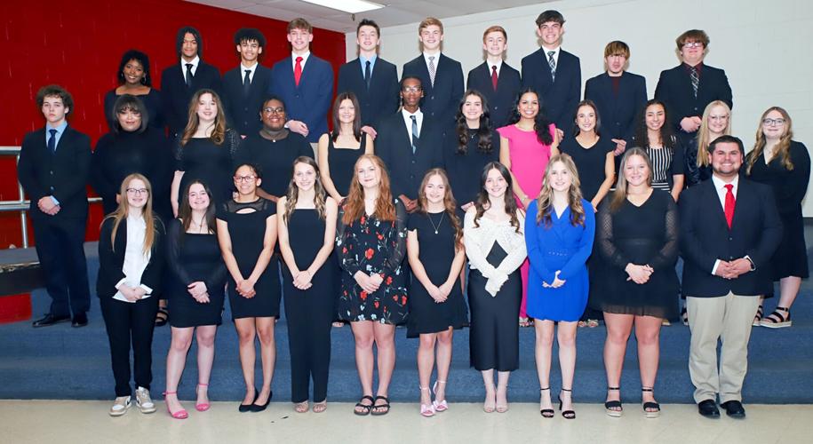 MCHS inducts National Honor Society members | News | metropolisplanet.com