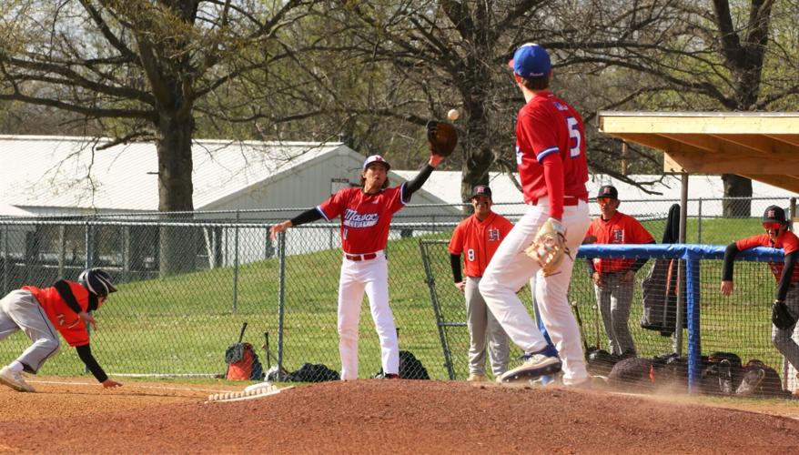 Patriots baseball beats Herrin, 5-3 | Sports | metropolisplanet.com