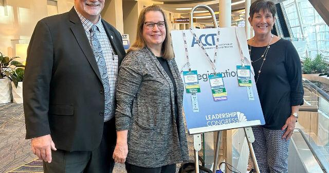 SCC leaders present at national conference | | metropolisplanet.com