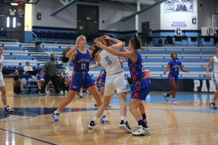 Lady Patriots come off road for wild loss to Benton | Sports ...