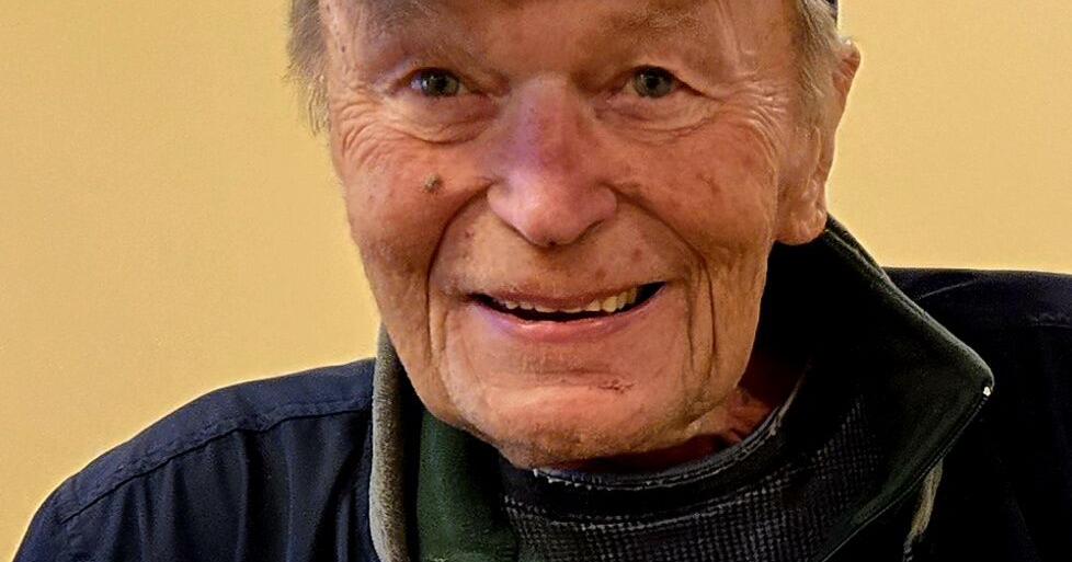 John W. Upham | Obituaries | midcoastvillager.com