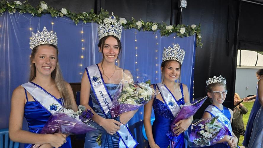 Robinson Crowned Maine Wild Blueberry Queen | Festivals ...