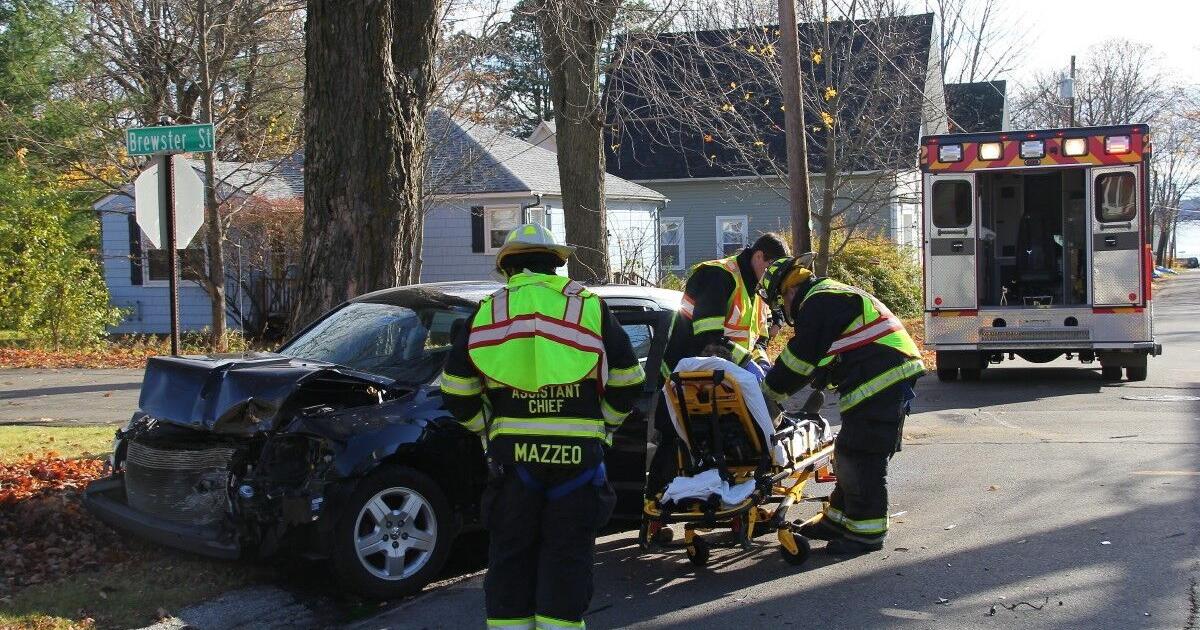 Car, UPS truck collide at intersection | News | midcoastvillager.com