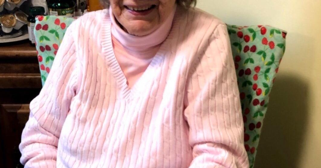 Doreen Alice Wakely | Obituaries | midcoastvillager.com