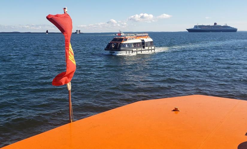 Queen Mary 2 Brings Thousands to Rockland Area | Waterfront ...