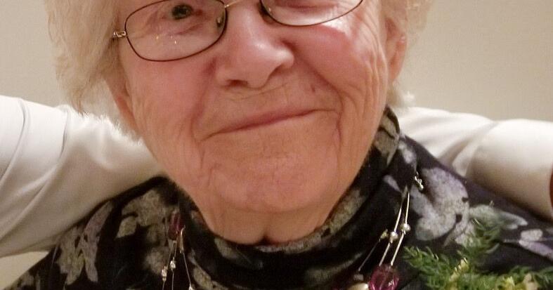 Freda Smith | Obituaries | midcoastvillager.com