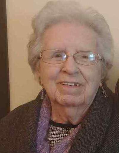 Edith Irish | Obituaries | midcoastvillager.com