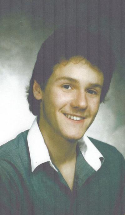 Kenneth A. Stover | Obituaries | midcoastvillager.com