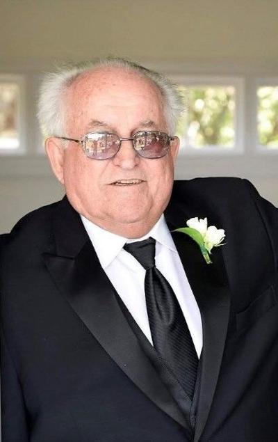 Robert E. Oakes Sr. | Obituaries | midcoastvillager.com