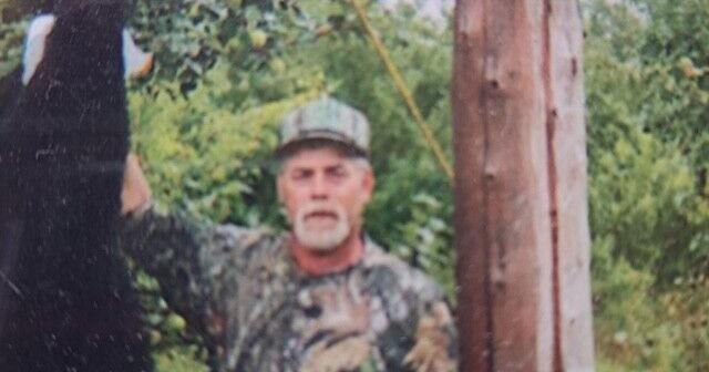 Jon T. Beckett | Obituaries | midcoastvillager.com