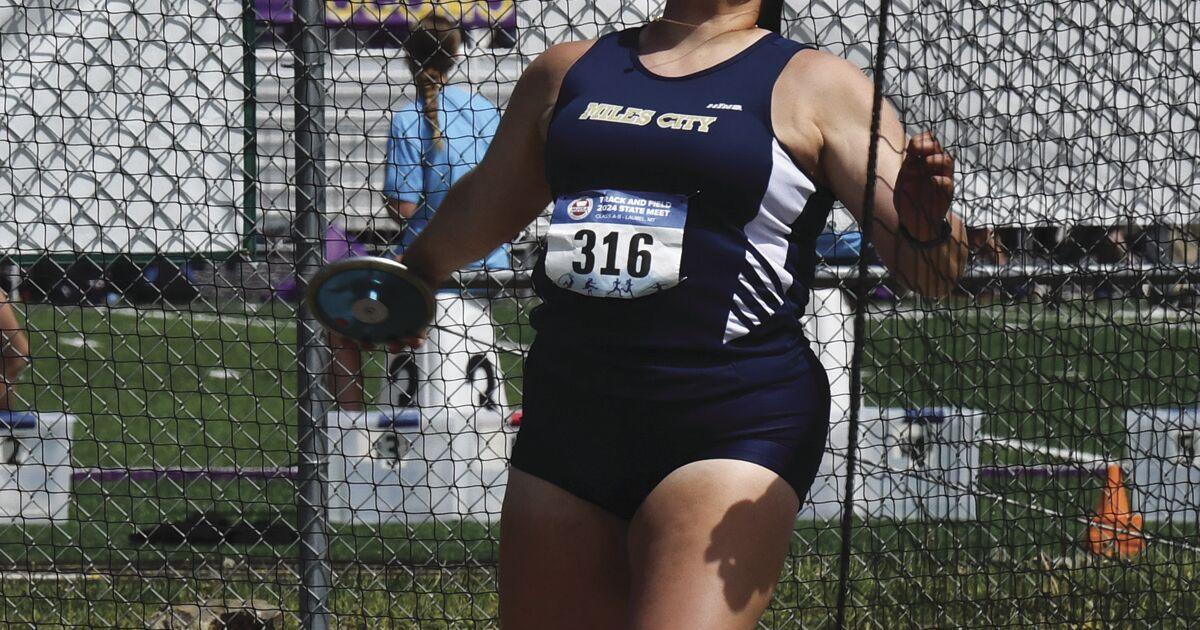 Cowgirls, Cowboys track and field compete at state meet | Sports ...