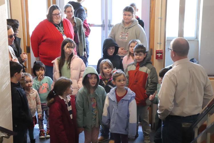 Community Spotlight: Civics Lessons | Photo Gallery | milescitystar.com