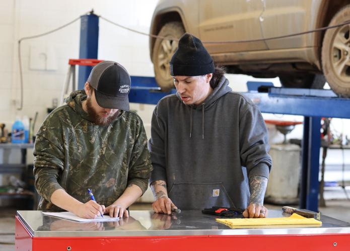 MCC students learn while serving the community | Photo Gallery | milescitystar.com