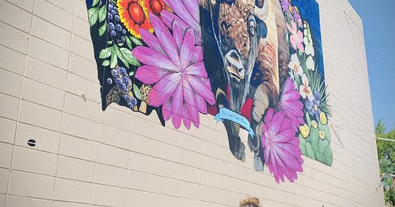 Kelsey Merritt and MC Downtown Art Walk to received chamber award ...