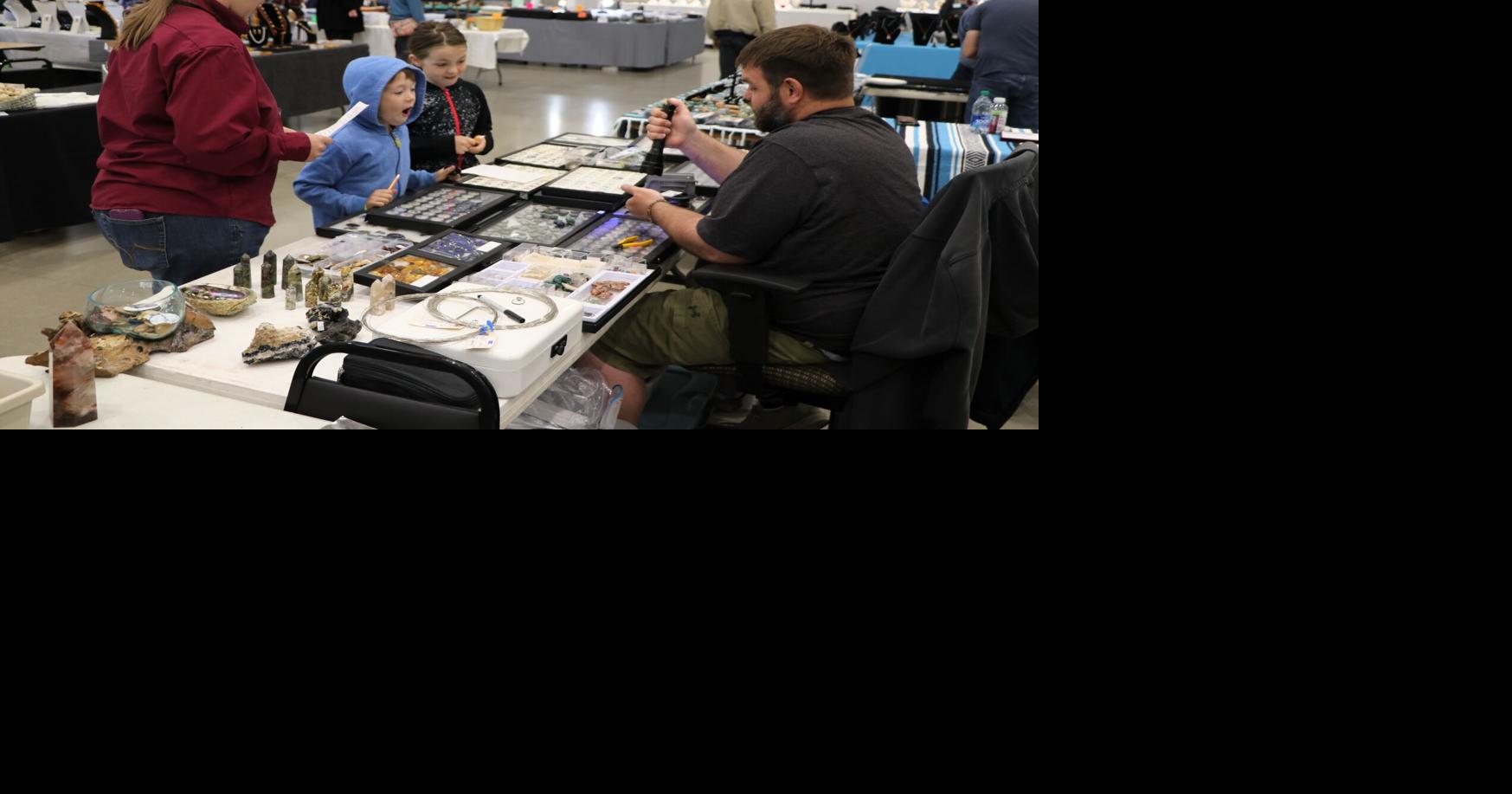 2024 Gem and Mineral Show brings in the crowds | Local | milescitystar.com
