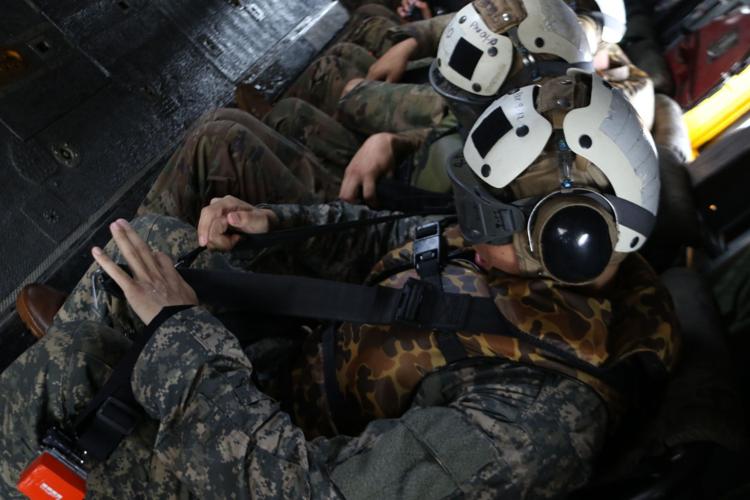 Soldiers join Marines for grueling helocast operations training | Army ...