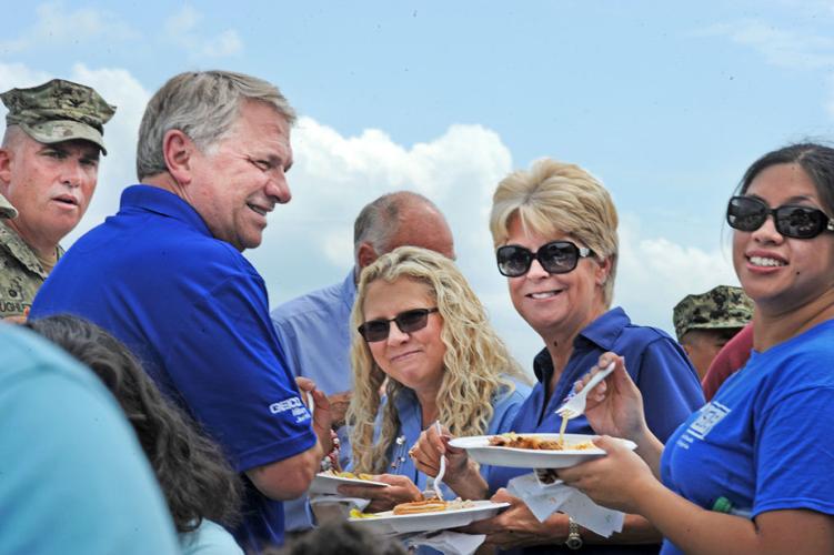 USO center aboard JEBLCFS celebrates 10 year anniversary | Top Stories ...