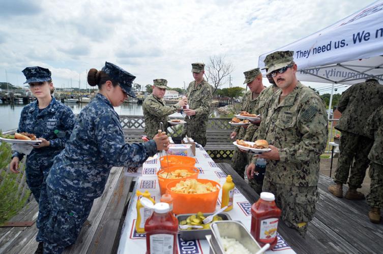 USO Anniversary at JEBLCFS | Photos | militarynews.com