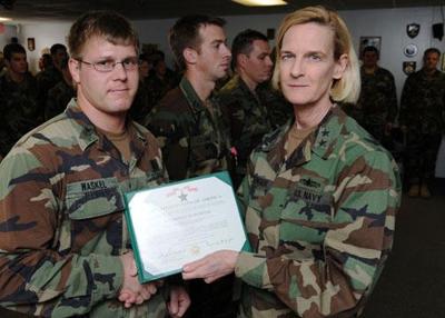 EODMU 6 Sailors receive Bronze Stars | News | militarynews.com