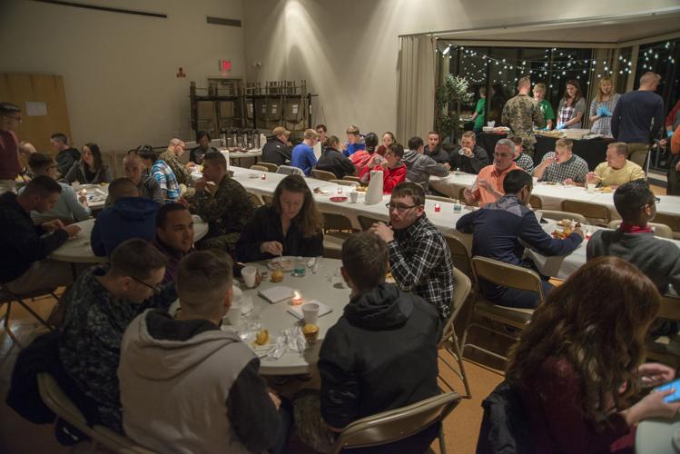 Dam Neck Annex Chapel holds Lone Sailor, Marine Thanksgiving dinner ...
