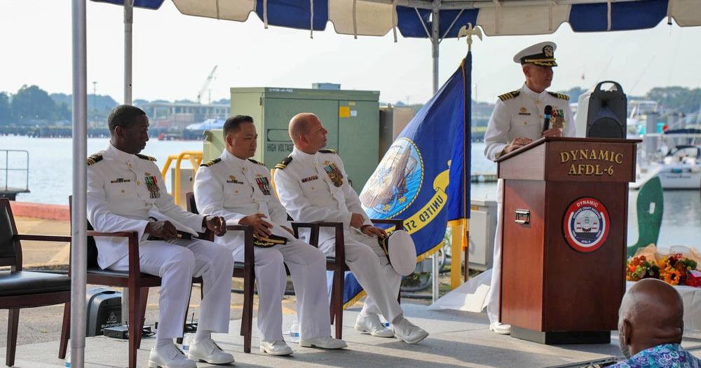 MARMC’s Dynamic holds change of command | Top Stories | militarynews.com