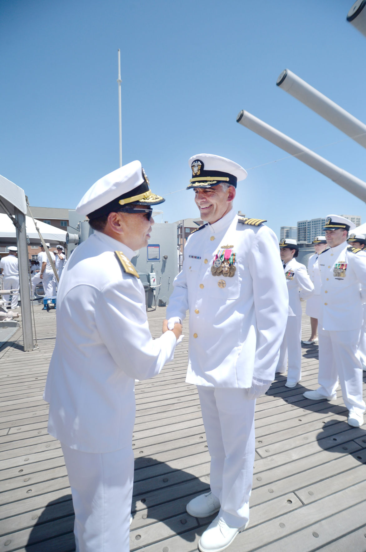COMNAVSURFLANT Change of Command | Photos | militarynews.com