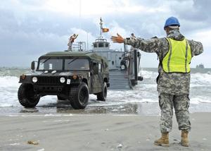 Sailors, Soldiers and Airmen work together during JLOTS exercise | From ...