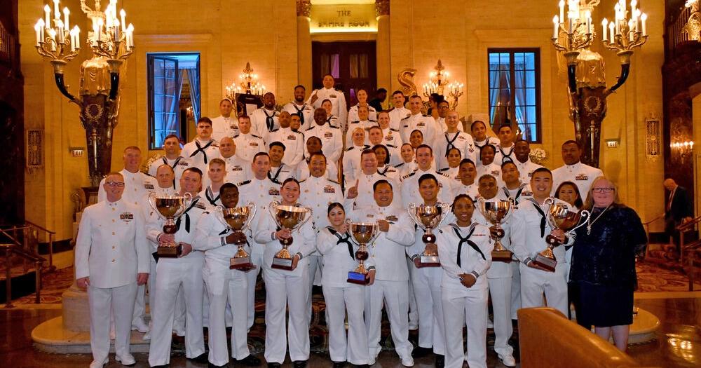 Navy chefs shine in Chicago | News | militarynews.com