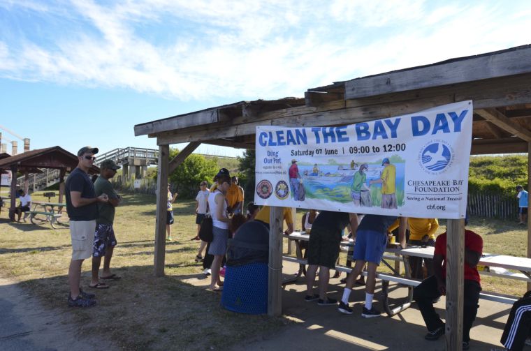 Volunteers do their part for Clean the Bay Day at Dam Neck | News ...