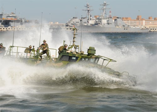 Mean, green Riverine machine demos Navy’s bio-fuels | From The Fleet ...