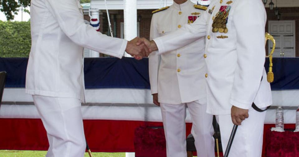 NAVFAC Mid-Atlantic holds change of command | Change Of Command ...