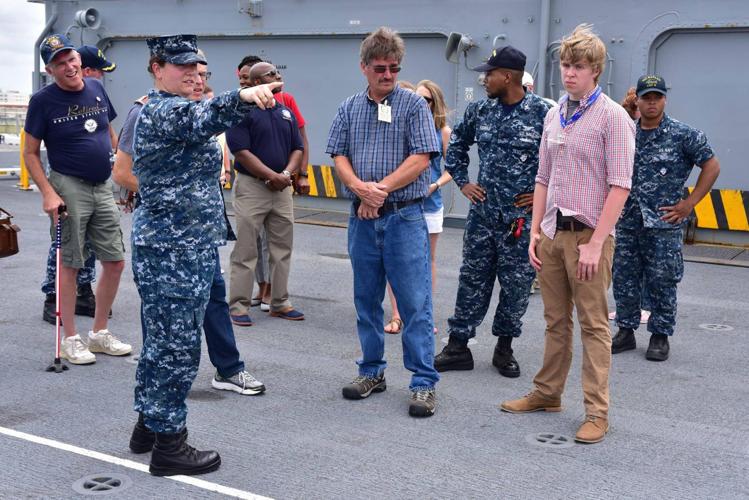 Navy Gold Star | Heroes At Home | militarynews.com