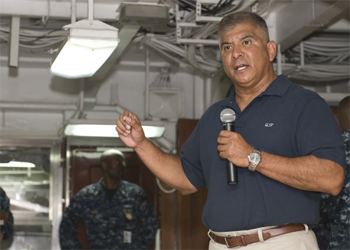 Former MCPON Campa trains, inspires chiefs | Top Stories | militarynews.com