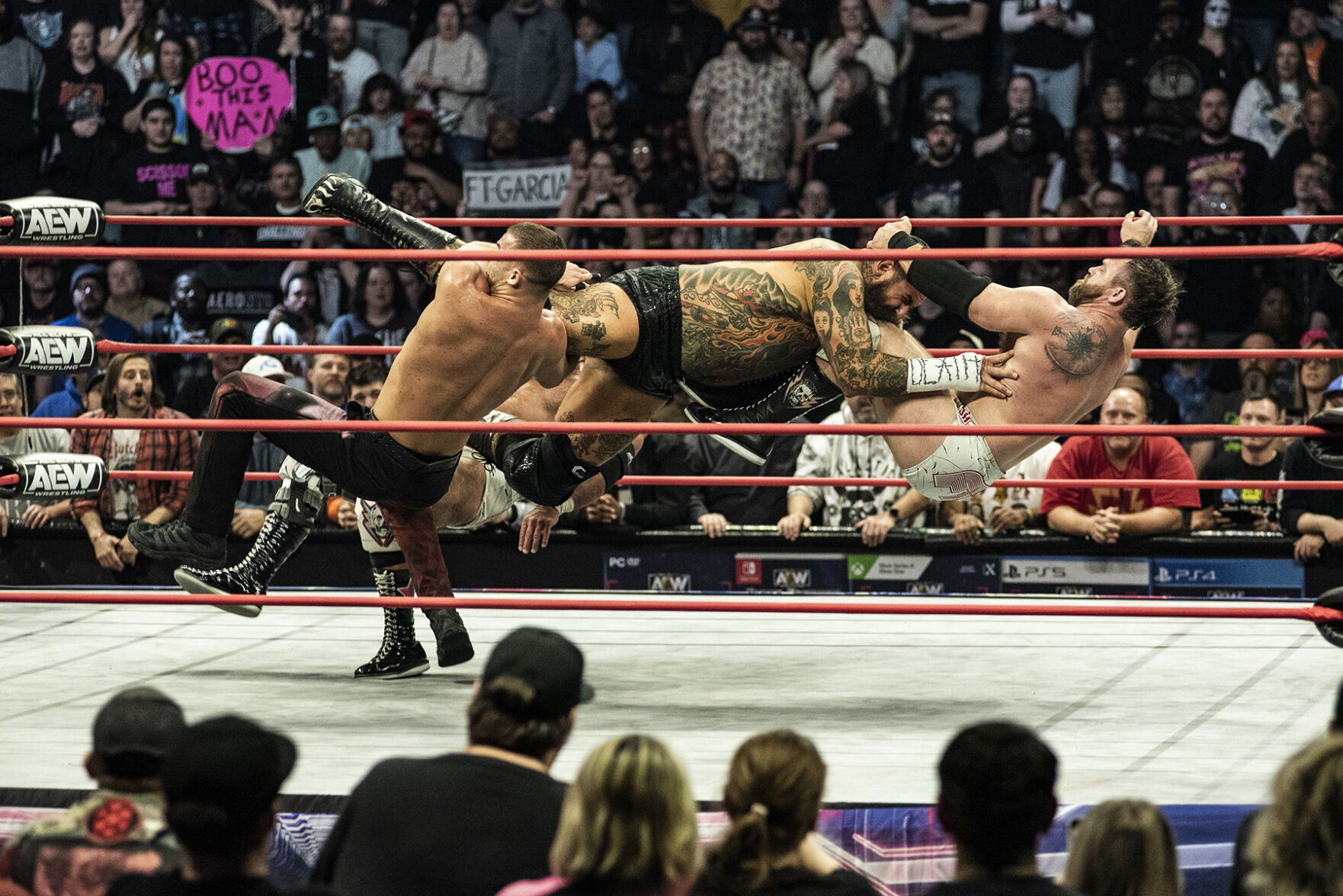 Photo highlights from the January 13th 2024 All Elite Wrestling event ...