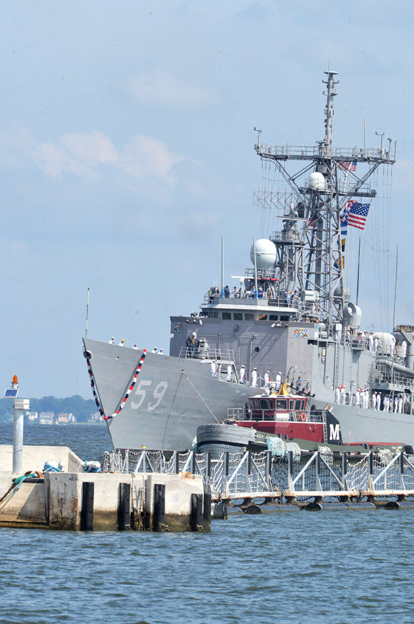 USS Kauffman Final Deployment Homecoming Photos | Multimedia ...