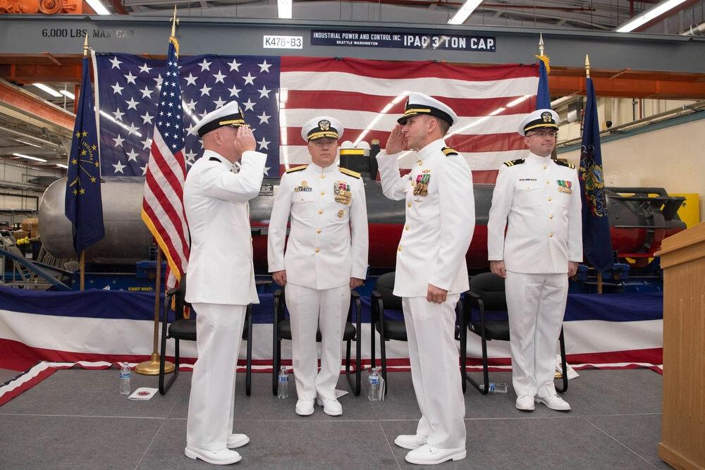 Unmanned Undersea Vehicle Squadron One conducts change of command ...