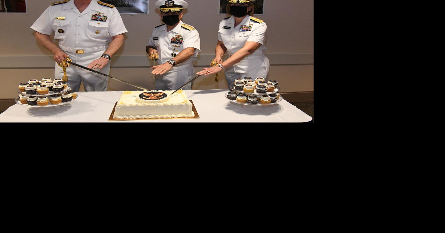 NAVIFOR holds change of command | News | militarynews.com