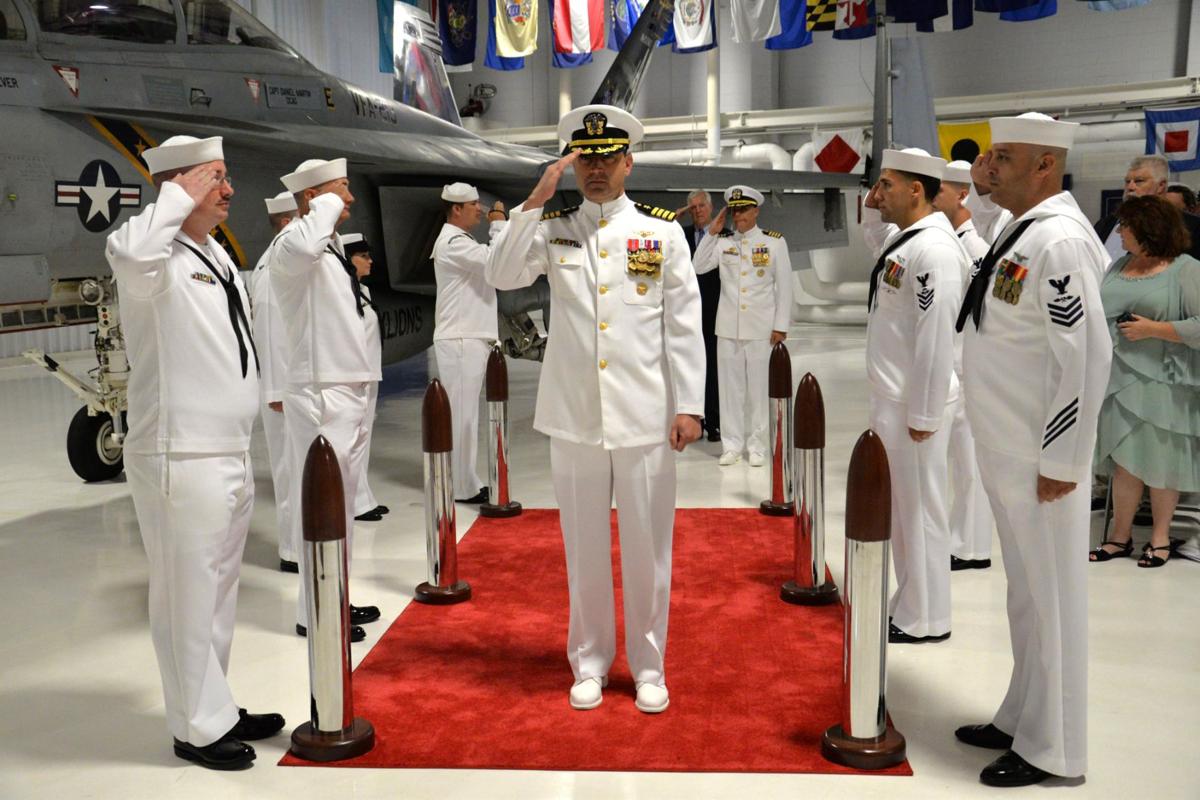 Carrier Air Wing (CVW) 8 Change of Command | Photos | militarynews.com
