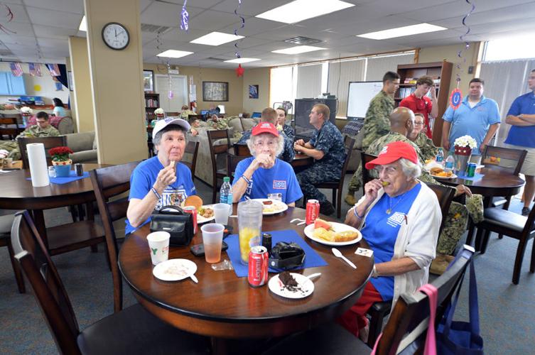 USO Anniversary at JEBLCFS | Photos | militarynews.com