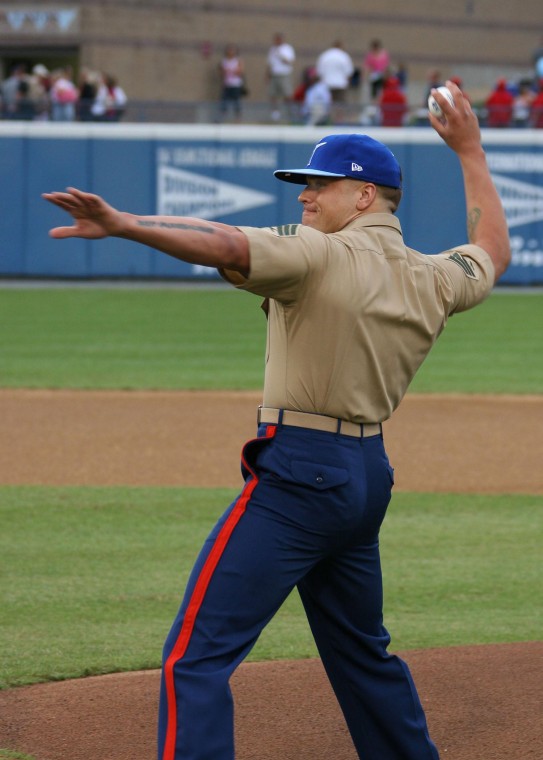 Norfolk baseball team honors U.S. Marine Corps | Seasonal Sports ...