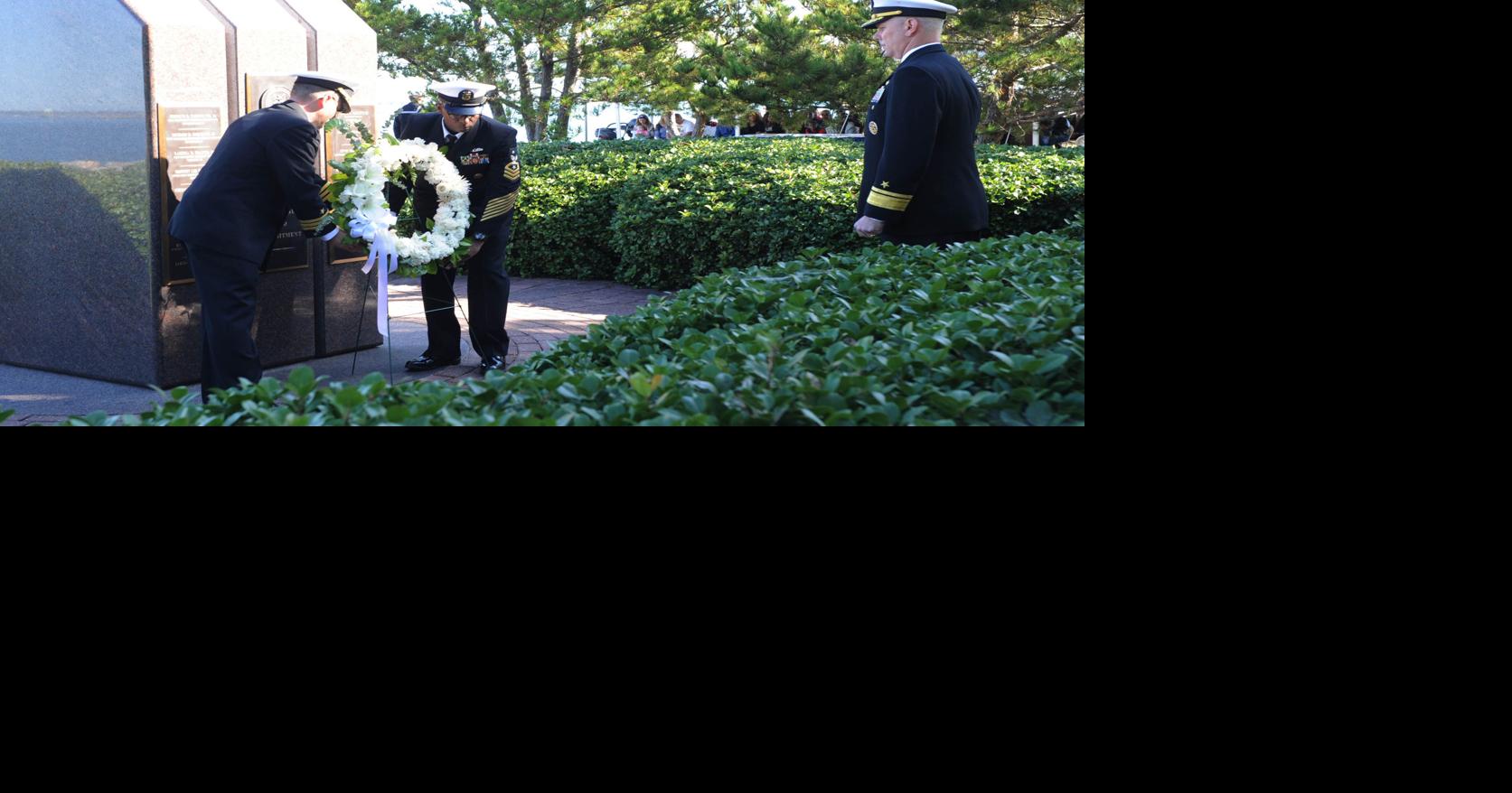 USS Cole Memorial Ceremony | Photos | militarynews.com