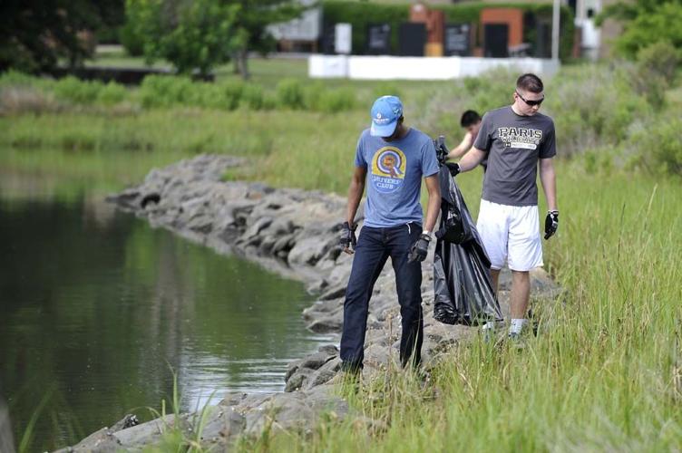 JBLE Service members, Scouts participate in Clean the Bay Day | Air ...