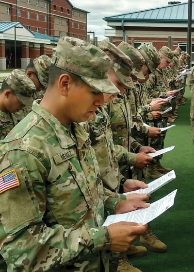 Ordnance Trainees take SHARP Pledge | Army | militarynews.com