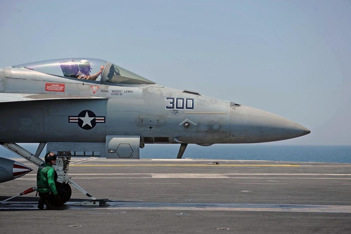 Underway with the Knighthawks of VFA-136 | News | militarynews.com