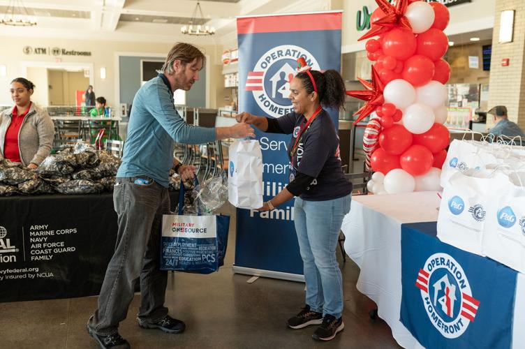 Serving Joy: Operation Homefront’s Holiday Meals for Military® delivers ...