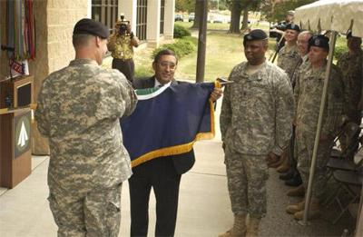 Military SDDC colors cased during ceremony | Around The Army ...