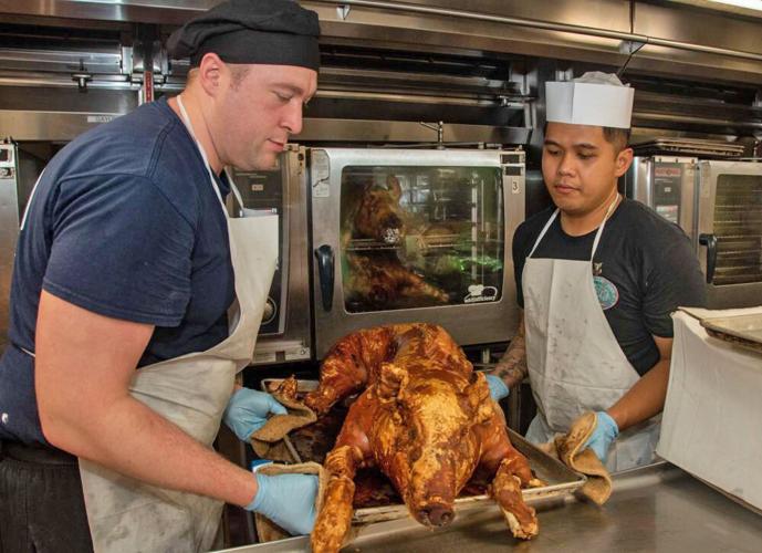 USS Ronald Reagan celebrates Thanksgiving in the Philippine Sea ...