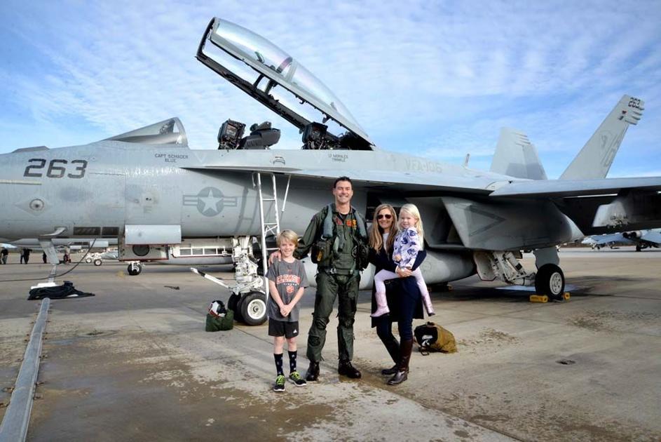 VFA-81 Deployment | Photos | militarynews.com