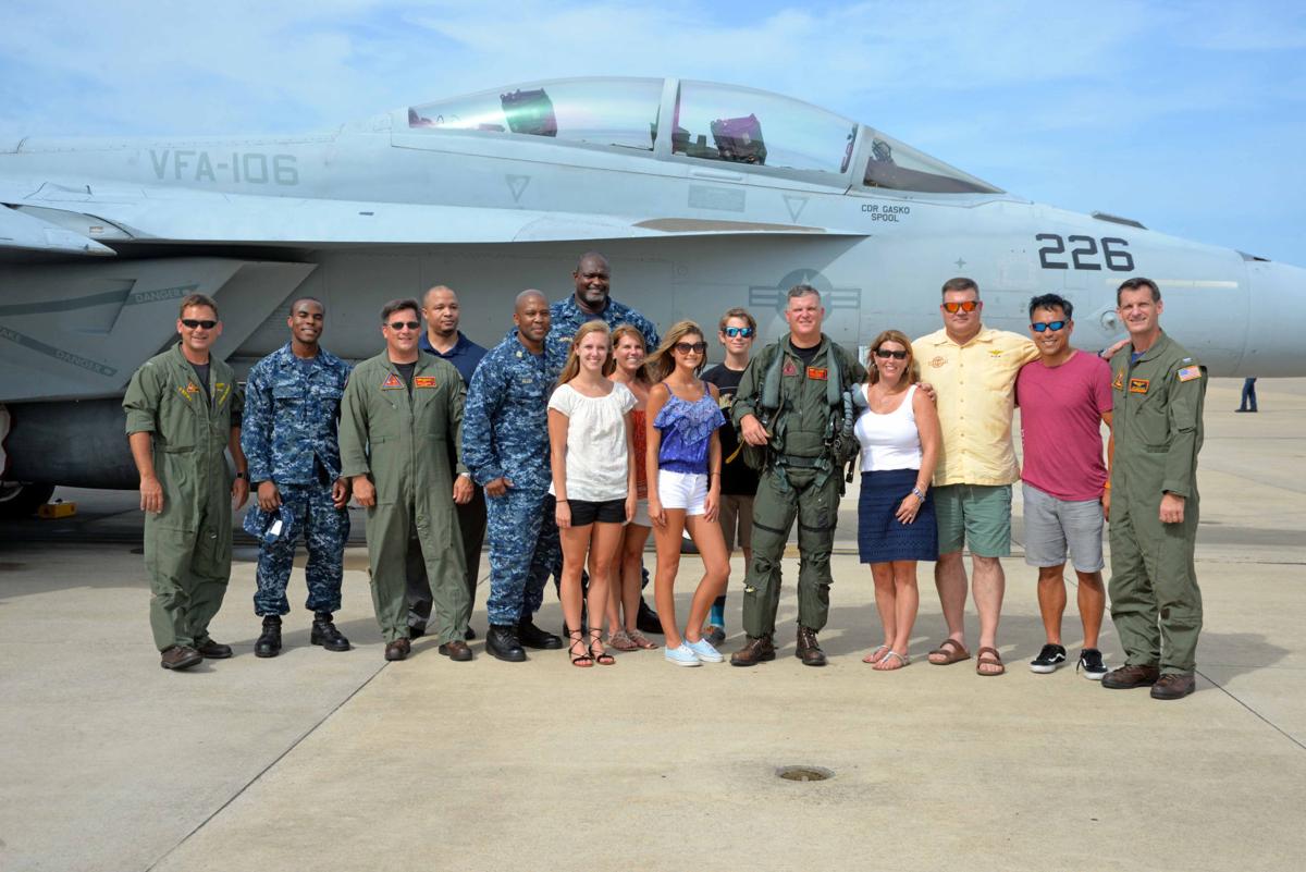CSFWL conducts final flight above NAS Oceana | News | militarynews.com