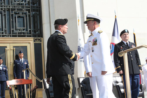 Stocks relinquishes command of WRNMMC | Quarterdeck | militarynews.com